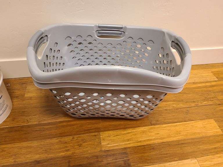 2) Home Logic Hip Grip Comfort Carry Laundry Basket - Prime Time ...