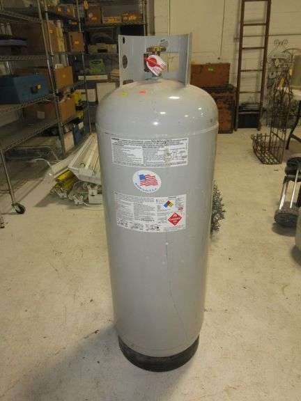 Propane Bottle - Prime Time Auctions, Inc.