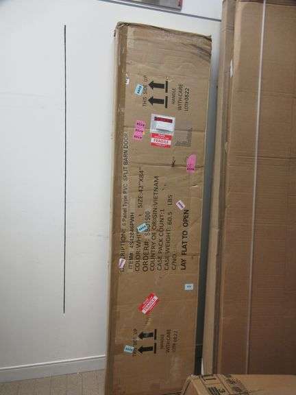 PVC Split Barn Door * - Prime Time Auctions, Inc.