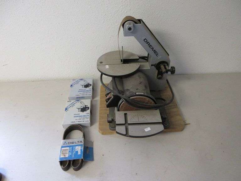 Dremel Disc / Belt Sander with Extra Accessories - Prime Time Auctions ...