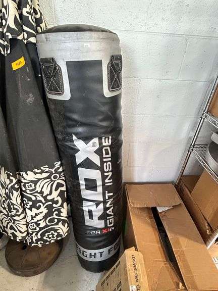 RDX Heavy Bag with Mounts - Prime Time Auctions, Inc.