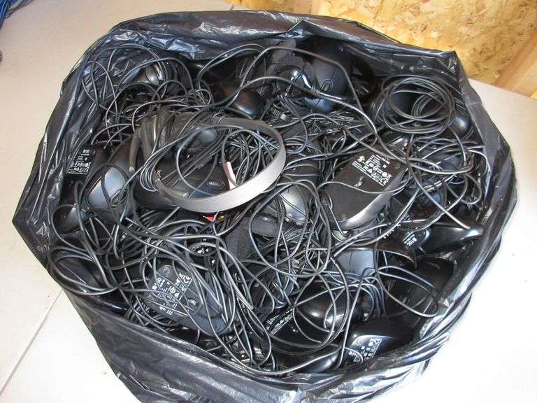 Computer Mice and Head Sets - Prime Time Auctions, Inc.