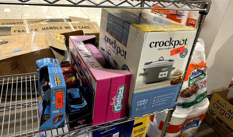 Contents of Shelf - Prime Time Auctions, Inc.