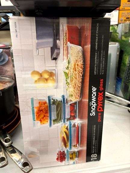 Snapware Pyrex Glass Food Storage Container Set, Food Saver Vacuum ...
