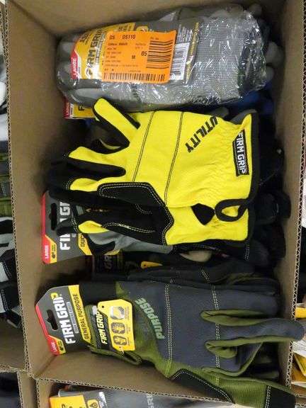 Box of Size Large Gloves - Prime Time Auctions, Inc.