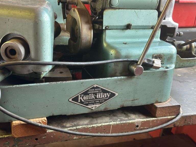 Kwik-Way Valve Grinder - Prime Time Auctions, Inc.