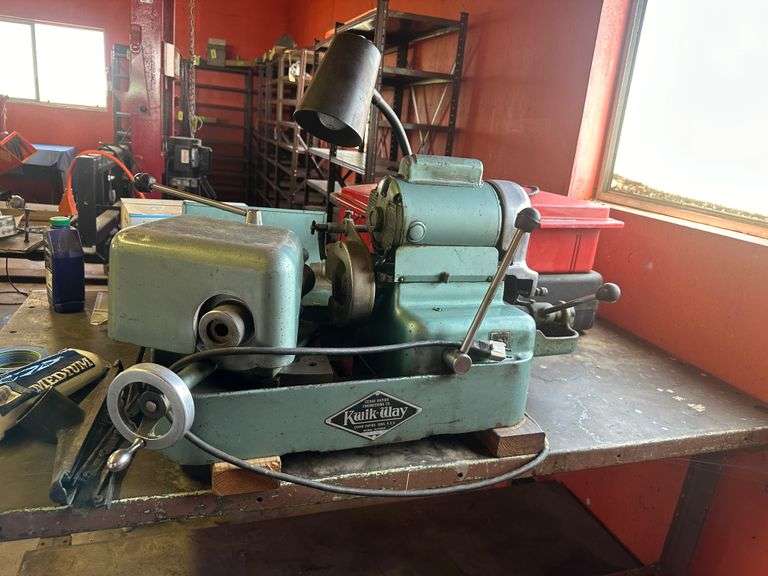 Kwik-Way Valve Grinder - Prime Time Auctions, Inc.