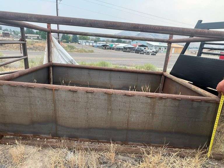 Big Bail Feeder* - Prime Time Auctions, Inc.