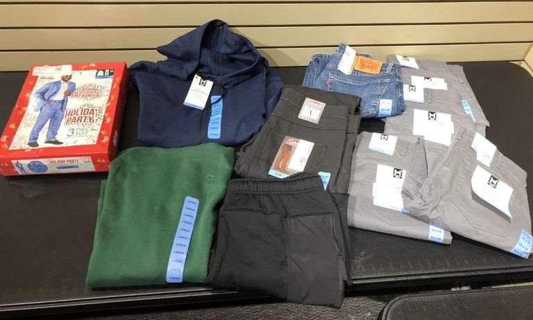 Men's Large Clothing - 10 Pieces - Prime Time Auctions, Inc.