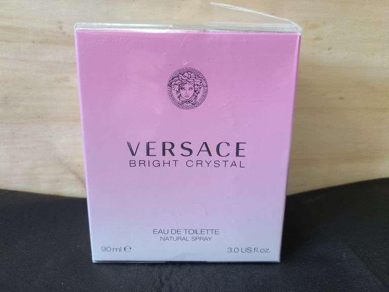 Versace Bright Crystal Women's Eau de Toilette - Prime Time Auctions, Inc.