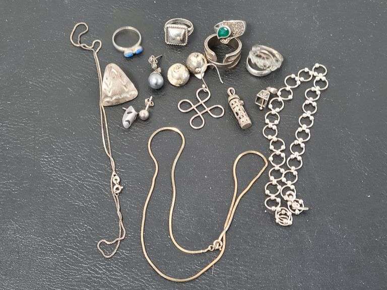 925 Assorted Jewelry: Rings, Chains, Earrings - Prime Time Auctions, Inc.