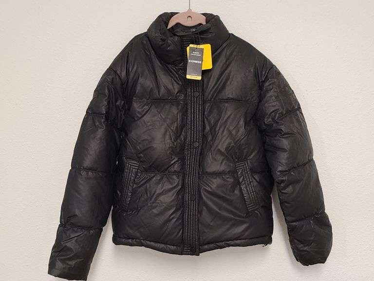 Express Women's Puffer Jacket - Prime Time Auctions, Inc.
