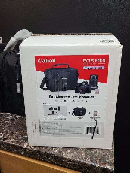 Canon EOS R100 Two Lens Bundle - Prime Time Auctions, Inc.