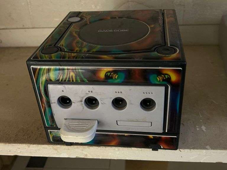 Nintendo Gamecube - Prime Time Auctions, Inc.