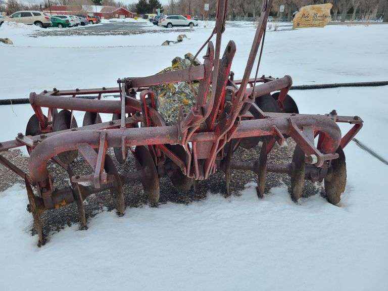 Farming Discs - Prime Time Auctions, Inc.