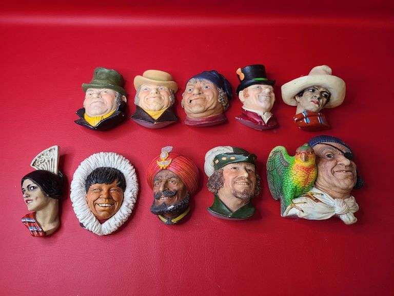 10) Wall Hangings - Prime Time Auctions, Inc.