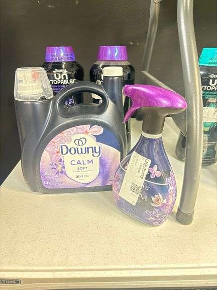 Downy Calm Fabric Spray, 2) Downy Unstopables - Prime Time Auctions, Inc.