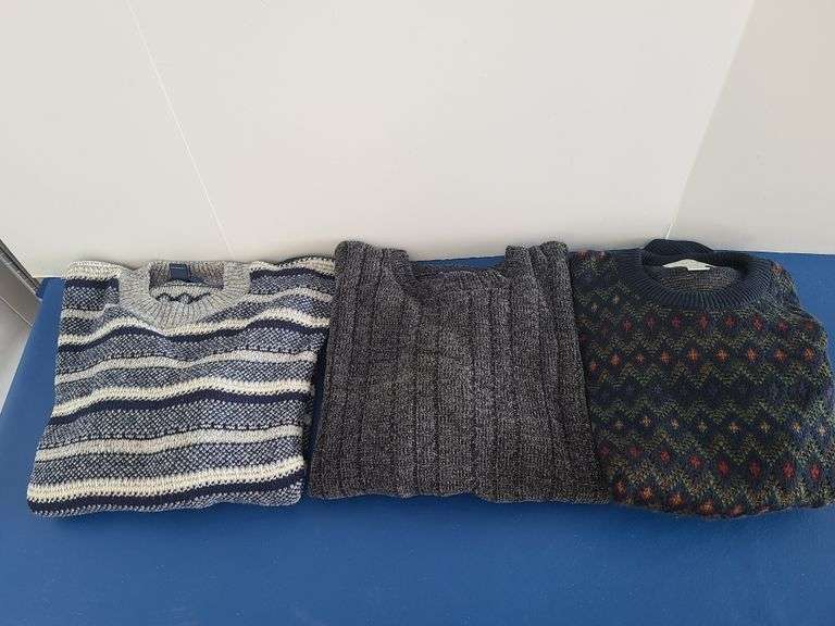 3) Men's Sweaters - Prime Time Auctions, Inc.