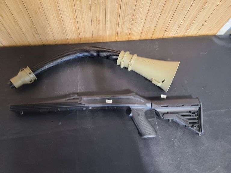 Gun Stock and Dillon Elk Bugle - Prime Time Auctions, Inc.