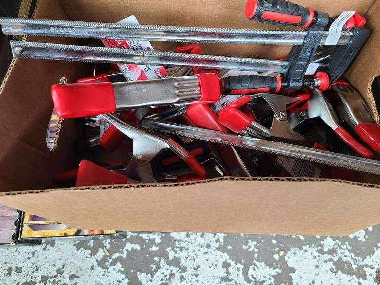 Box Of Assorted Clamps - Prime Time Auctions, Inc.