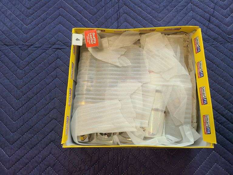 Assorted Shot Glasses - Prime Time Auctions, Inc.