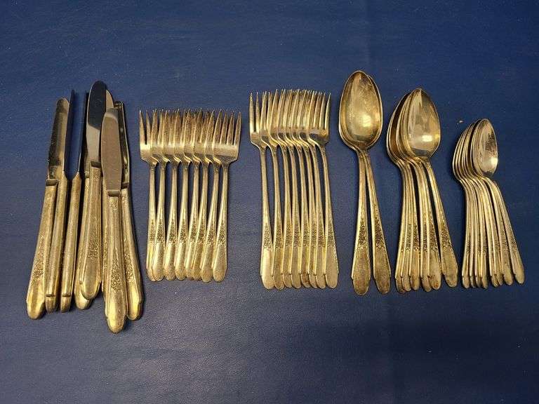 Silver Plated Flatware Set - Prime Time Auctions, Inc.