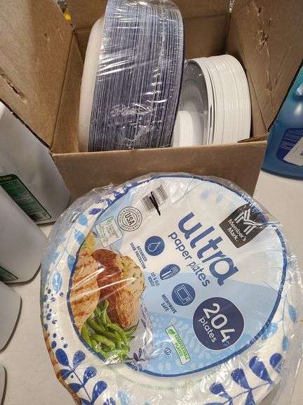 Plastic Plates, 2) Paper Plates - Prime Time Auctions, Inc.