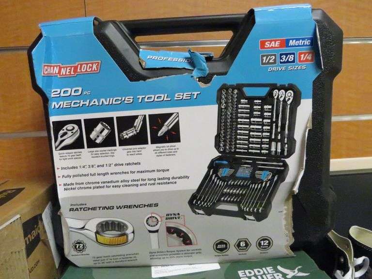 200 Mechanic's Tool Set - Prime Time Auctions, Inc.