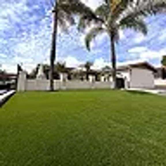 Roll of Turf - Prime Time Auctions, Inc.