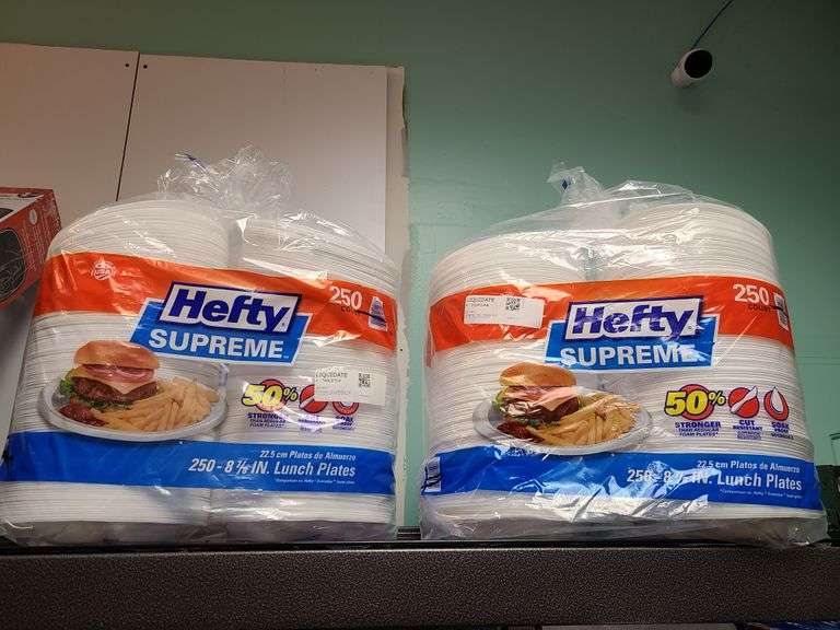 2)Hefty Supreme Lunch Plates - Prime Time Auctions, Inc.