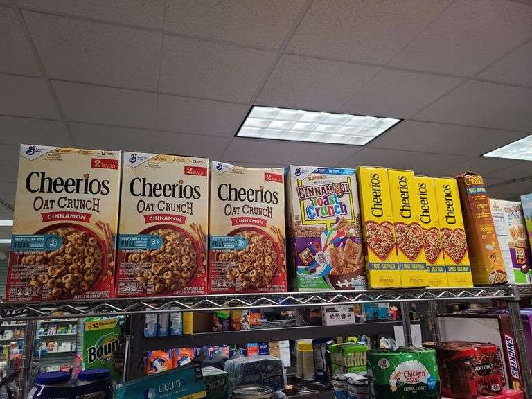 Cheerios Oat Crunch, Cinnamon Toast Crunch, and Cheerios Cereals ...