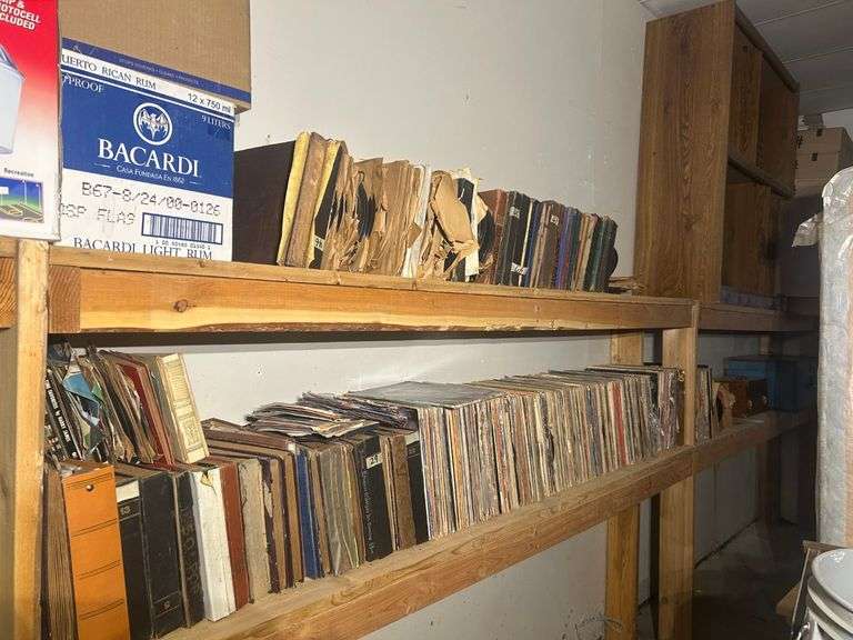 Huge Record Collection: The Beatles, Springsteen, Fleetwood Mac ...