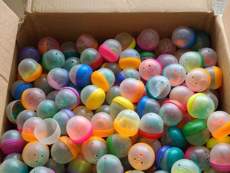 Box of Gumball Capsules - Prime Time Auctions, Inc.
