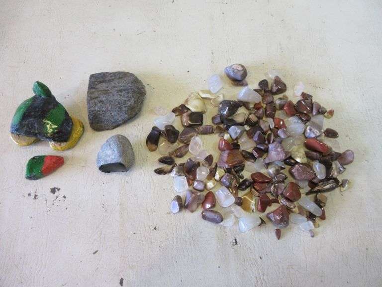 Polished Stones, Obsidian, Painted Duck Rock - Prime Time Auctions, Inc.