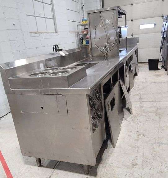 Commercial Prep Table With Warmer and Sinks - Prime Time Auctions, Inc.