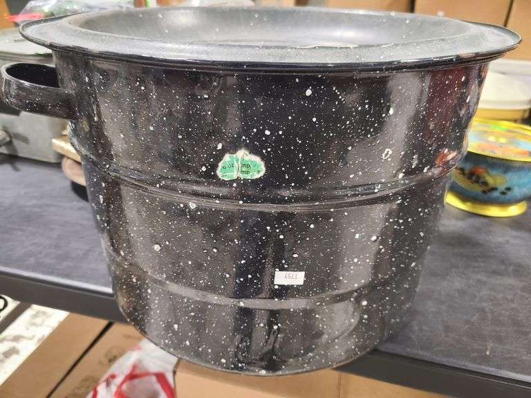 Large Enamel Pot with Lid, Copper Measuring Cup, Metal Tin, Tupperware ...