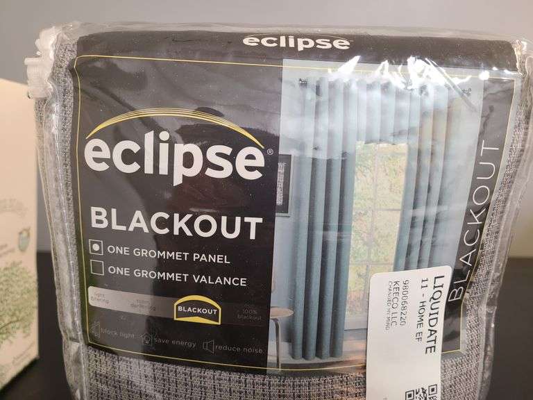 1) Eclipse Blackout Curtains - Prime Time Auctions, Inc.