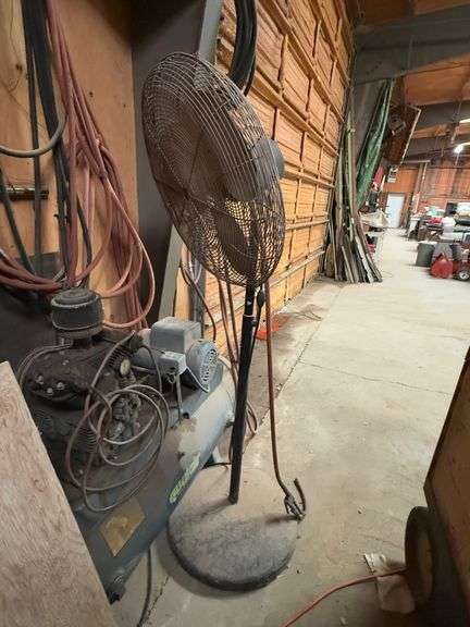 Industrial Size Fan - Prime Time Auctions, Inc.