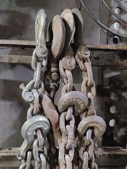 4) Tow Chains - Prime Time Auctions, Inc.