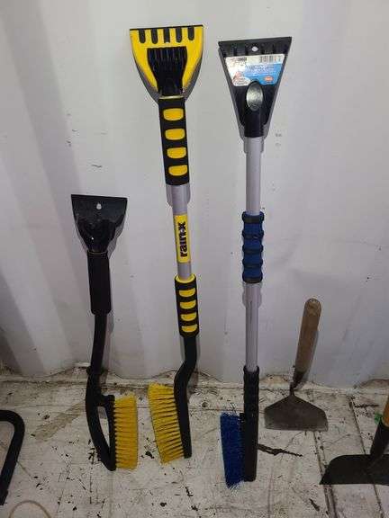 Windshield Scrapers, Husky Sidewalk Scraper, Vulcan Scraper - Prime ...