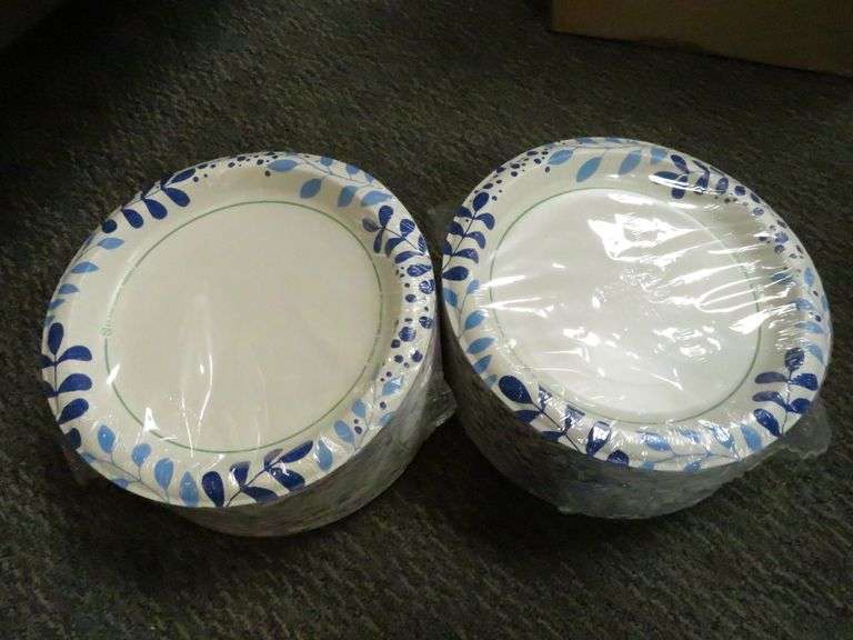 2) Paper Plates - Prime Time Auctions, Inc.