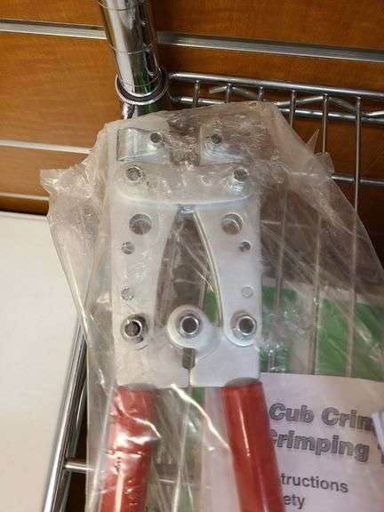 Cub Crimper Crimping Tool - Prime Time Auctions, Inc.