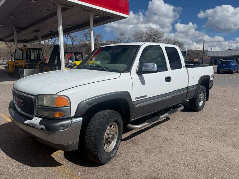 2000 GMC Sierra 2500 HD SLE - Prime Time Auctions, Inc.