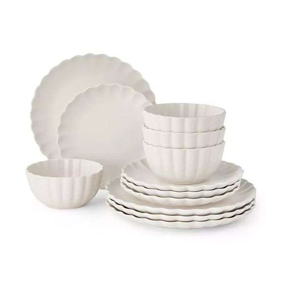 12pc Scalloped Dishware Set - Prime Time Auctions, Inc.
