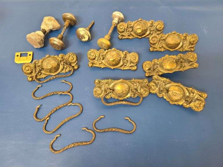 Vintage Door Knobs - Prime Time Auctions, Inc.