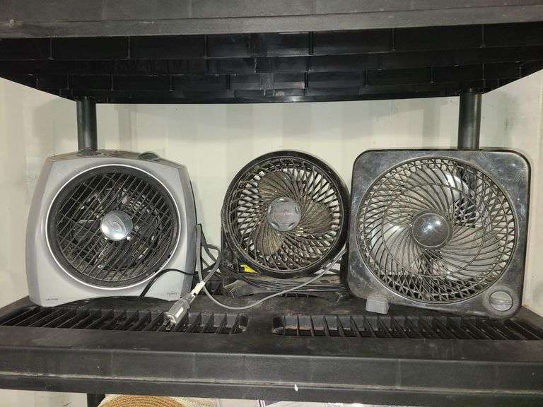 3) Fans - Prime Time Auctions, Inc.