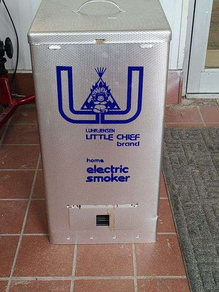 Vintage Little Chef Electric Smoker - Prime Time Auctions, Inc.