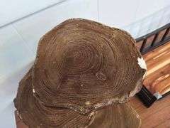 Plaster Display Shelf, Small Wood / Metal Shelf - Prime Time Auctions, Inc.