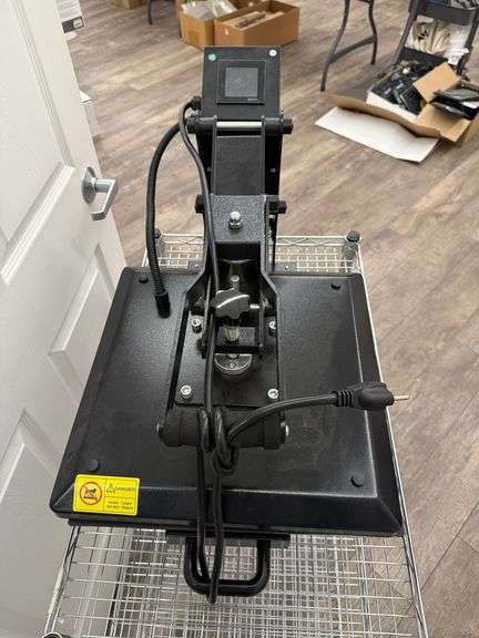 Clam Shell Heat Press Machine - Prime Time Auctions, Inc.
