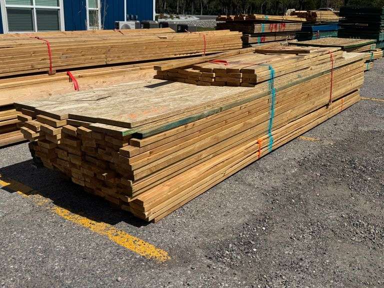 Bundle of Lumber - Prime Time Auctions, Inc.